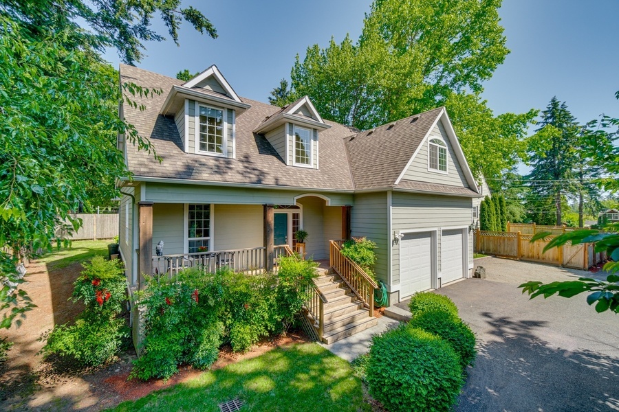 6033 SW Taylors Ferry Rd, Portland, OR 97219 MondoFlyers real estate flyer